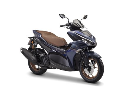 YAMAHA NVX - mjayabike.com.my